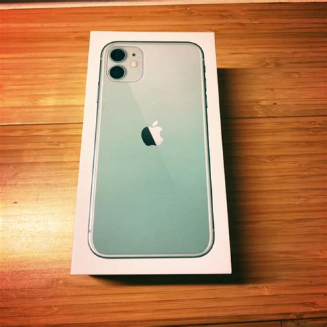《布》 全新自售apple Iphone 11 128g 湖水綠 公司貨 有保固 蝦皮購物