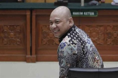 SINDO Hi Lite Jaksa Ajukan Banding Vonis Penjara Seumur Hidup Teddy