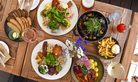 Restaurant Kronborg På Egholm Laver God Mad I Nordjylland