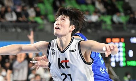 스포키 하윤기·에릭 공백 메웠다 패리스 배스와 이두원이 이끈 Kt의 상승세