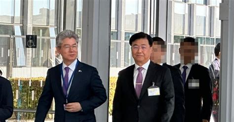북 러시아 파병설윤 정부 망하는 길로 달려가고 있다