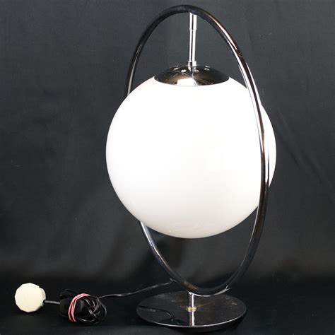 BORDSLAMPA Krom Glas Nutida Belysning Lampor Bordslampor Auctionet
