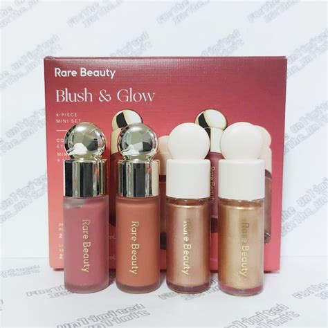 แยกขายคะ RARE BEAUTY Blush Glow 4 Piece Mini Set Holiday Limited