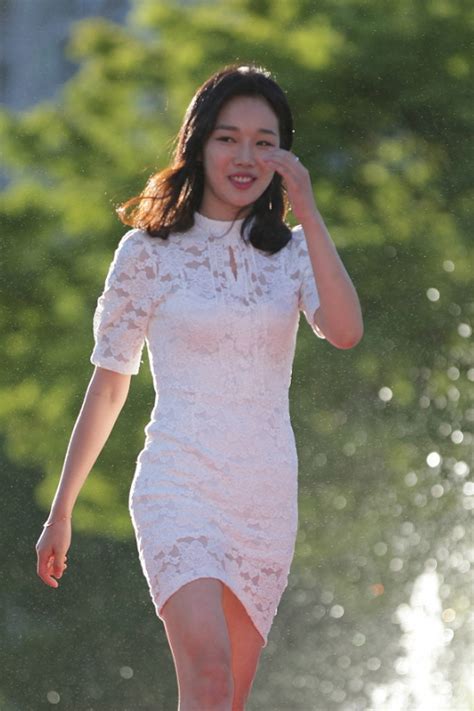 7 Hot Sexy Jung Yeon Joo Bikini Pics