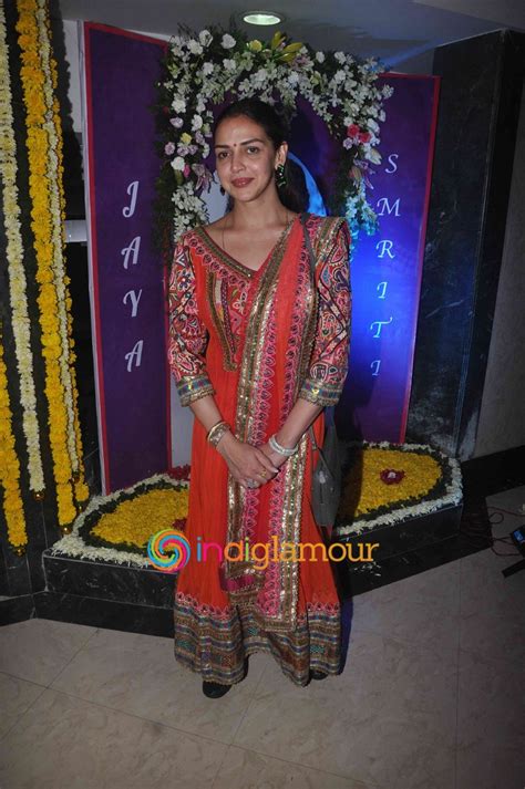 Esha Deol Actress Photoimagepics And Stills 328309