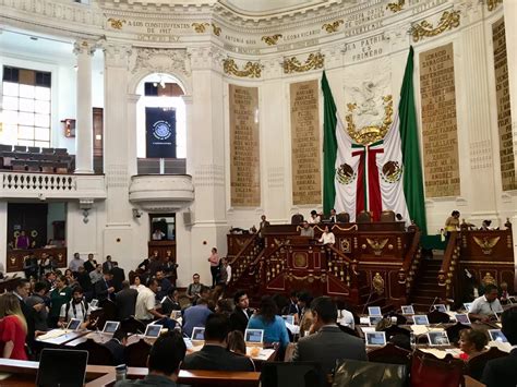 División De Izquierda Pelea Interna En Morena Provocó Retrasos En La