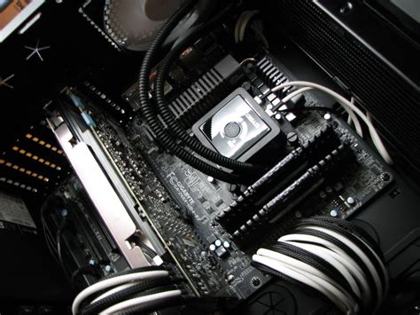 Discover 18 Pc Mod Showcases And Custom Pc Ideas Gaming Setup Computer Build Pc Cases And More