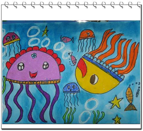 用蜡笔画的画 1一6年级蜡笔画 用蜡笔画的星空 大山谷图库