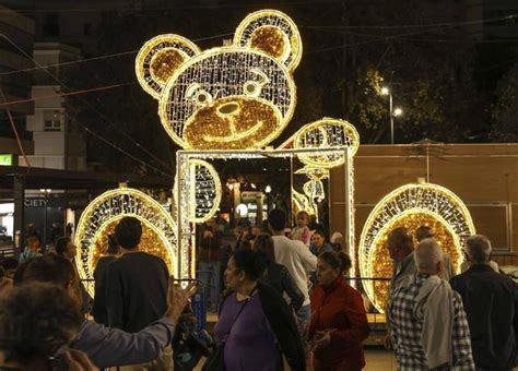 Luces Navidad Alicante Alicante Ya Está En Navidad Tras El Encendido