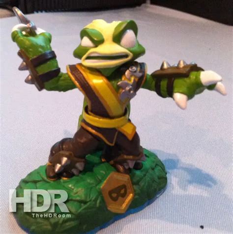 Skylanders Swap Force Exclusive Protoype Pics For Freeze Blade Stink