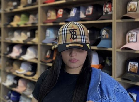 Caps Store