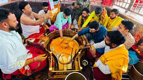 Ujjain News अंगारेश्वर महादेव को लगी हल्दी नौ दिन दूल्हा रूप में