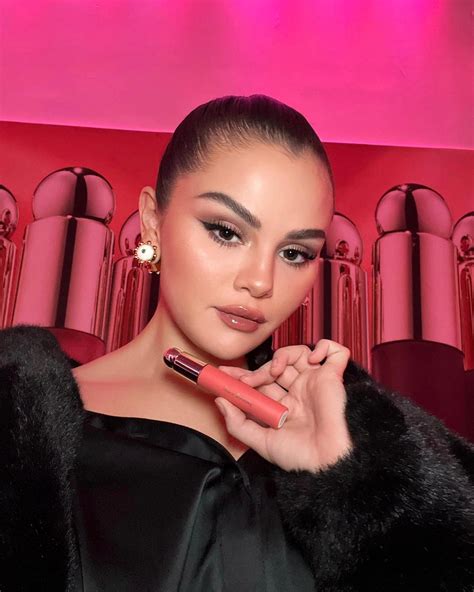 Sempat Tertunda 2 Tahun Selena Gomez Luncurkan Tinted