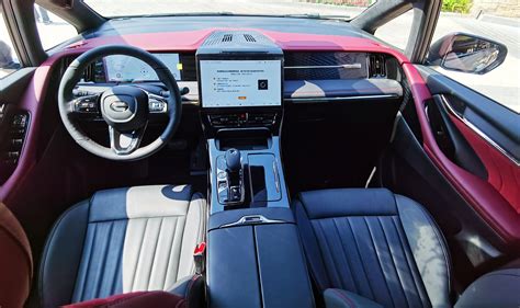 Mpv M