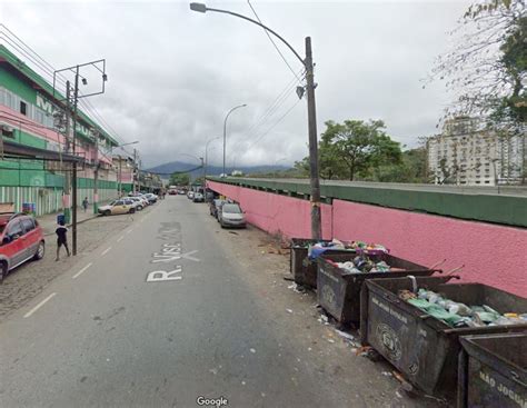Mulher é Atropelada Por Carro Na Mangueira Zona Norte Do Rio Super