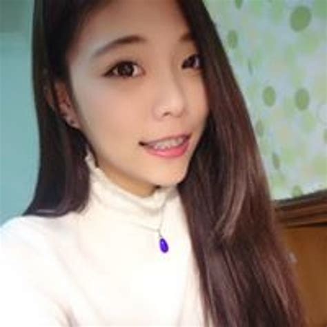 Stream Beryl Zhang Music Listen To Songs Albums Playlists For Free