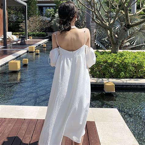 오프여신 화이트 여름 뷔스티에 끈나시 롱원피스 바캉스 해외여행 휴양지 동남아 발리 괌 호캉스 화보 비치 드레스