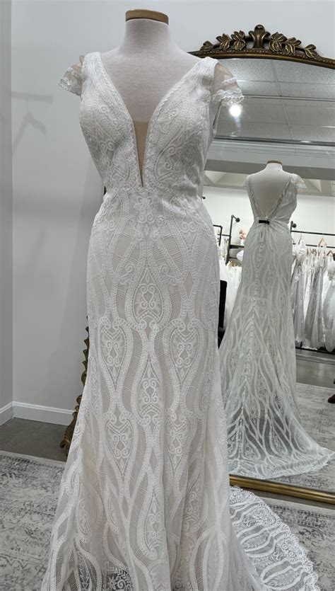 Grayce Bridal New Wedding Dress Save 53 Stillwhite