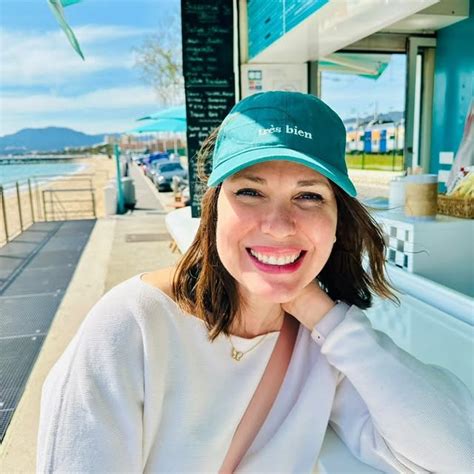 Joy Nicholas Joynicholaswrites • Threads Say More