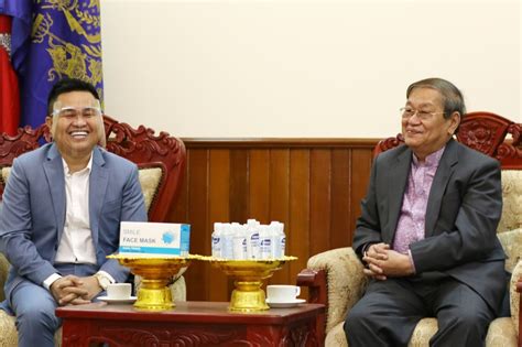 ឯកឧត្តម ខៀវ កាញារីទ្ធ មន្ទីរព័ត៌មាន ខេត្តព្រៃវែង