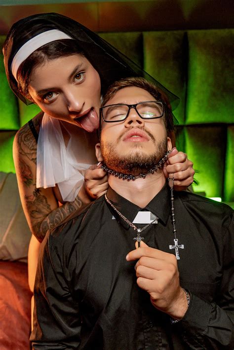 The Priest Brian Evansx 13 Pics Xhamster