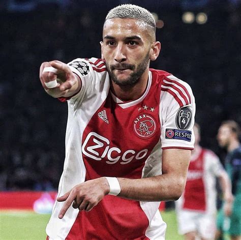 Hakim Ziyech Wallpapers Top Free Hakim Ziyech Backgrounds Wallpaperaccess