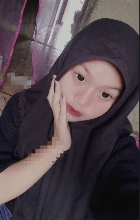 Andini Aprilia Putri 9f Angkatan 2022 2023 Album Nesaga