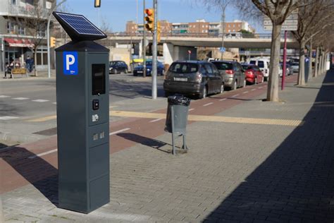 Los nuevos parquímetros de la zona azul de Lleida entrarán en