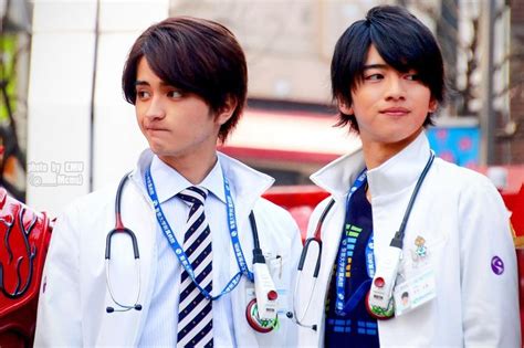 仮面ライダーエグゼイド 宝条永夢and鏡飛彩 8 Twitter Aktor Selebritas Film Jepang