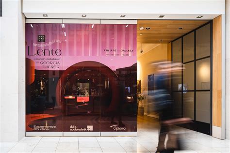 Case Study Artist Georgia Tucker And Optoma Collaborate To Create