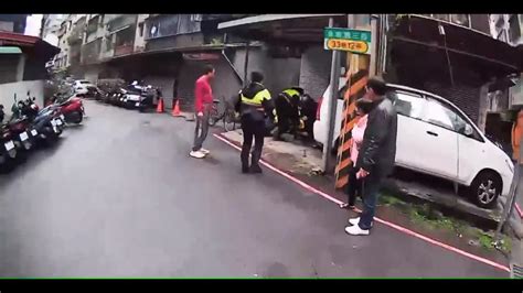 竊盜慣犯拒捕朝警狂丟贓物 警狂追2百米逮人