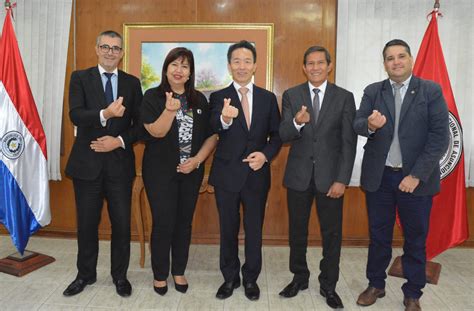Nuevo Embajador De Corea En Paraguay Visita La UNA Para Retomar