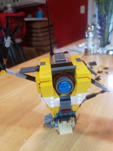 Greetings Traveler My Lego Claptrap Including Instructions