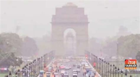 Delhi Pollution दिल्ली में प्रदूषण स्तर हुआ खतरनाकडीजल ट्रकों पर लगी