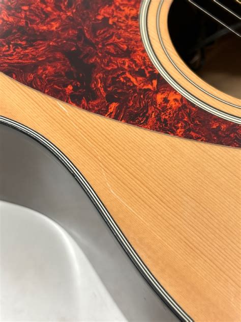Yamaha FX 335 Right Handed Acoustic Electric Guitar Dreadnought Good