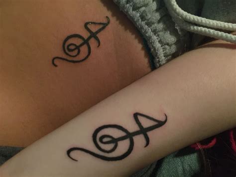 Swahili Symbol For No Worries Or Hakuna Matata Sisters Till We Die