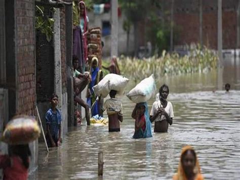 Havoc Of Flood In Bihar Bihar Government Will Give Rupees 6 Thousand