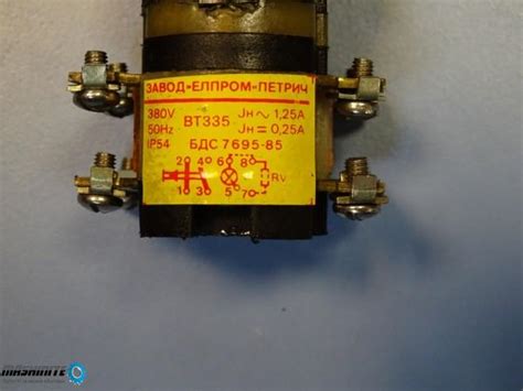 Машините - бутон ВТ 335 Елпром Петрич 380V 50Hz