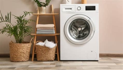 7 Dangerous Things You Should Never Plug Into A Power Strip Say Firefighters The Home Team