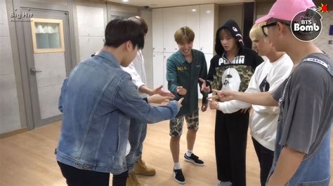 방탄소년단 뱁새 Dance Practice 흥 Ver