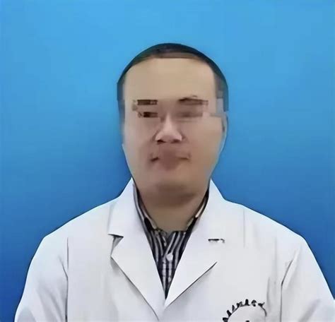 医学博士出轨护士长转移财产，被停职调查后，妻子连夜道歉删帖护士长妻子道歉新浪新闻