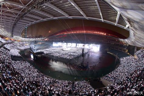 真的在一起了？五月天幫蔡依林慶生 阿信「甜喊1稱呼」粉絲全瘋掉｜四季線上4gtv
