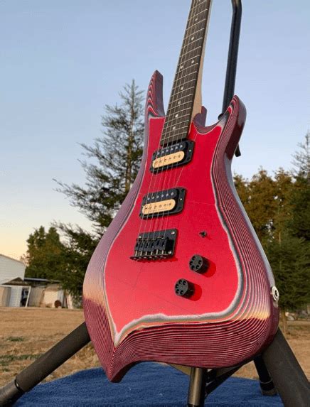 Gitara Z Soli Himalajskiej Kredek Lub Papieru Kalifornijski Artysta