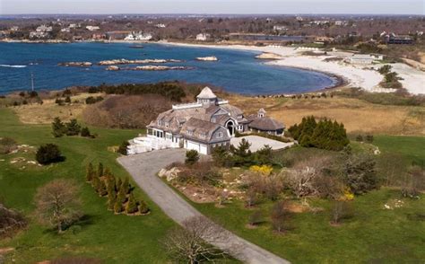 Waterfront Mansion In Newport Rhode Island On 12 Private Acres Homes Of