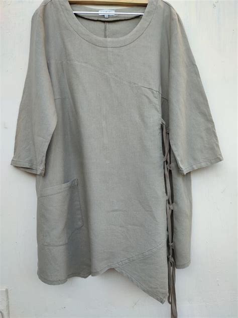 Блуза туніка — ціна 220 грн у каталозі Туніки Купити жіночі речі за доступною ціною на Шафі