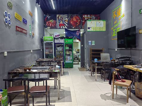 【11图】花果园u区40平餐馆烧烤店门面转让，有外摆区贵阳南明花果园商铺租售生意转让转让 贵阳58同城
