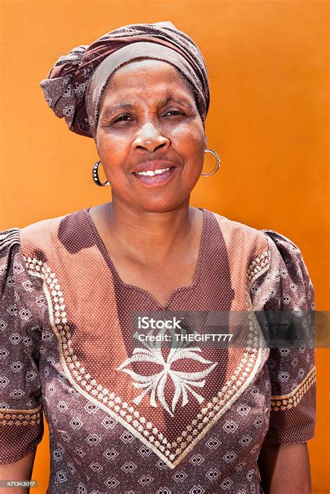 Afrika Utara Sotho Lady Foto Stok Unduh Gambar Sekarang Afrika Perempuan Dewasa Perempuan