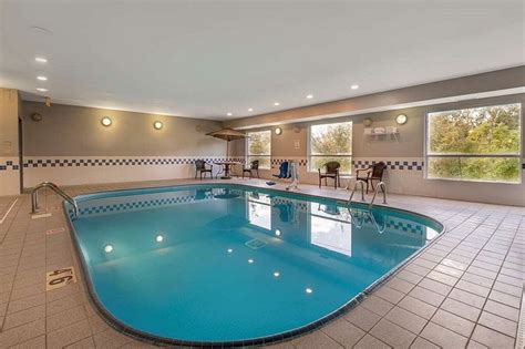 Comfort Inn And Suites Pool Pictures And Reviews Tripadvisor
