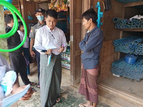 ဘူးသီးတောင်မြို့၌ စျေးရောင်းသူများ ကိုဗစ် ၁၉ ရောဂါ ကာကွယ်ဆေးထိုးနှံပြီးစီးမှု အခြေအနေများအား မ