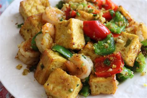 Boriville Fried Lemongrass Tofu With Bell Pepper Đậu Hũ Chiên Sả Xào